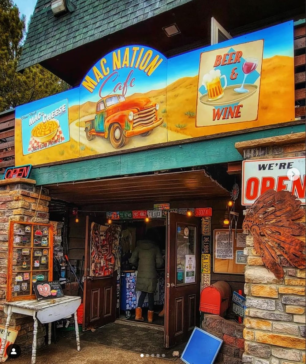 We Found the Ultimate Comfort Food Flight Tucked Away in the Colorado ...